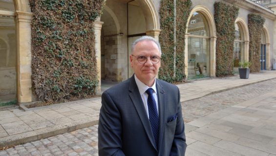 Philippe Chopin, nouveau préfet de Maine-et-Loire, a pris ses fonctions ...